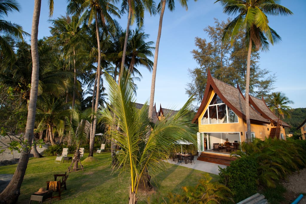 Beach House Archives - LIVING ASEAN - Inspiring Tropical Lifestyle