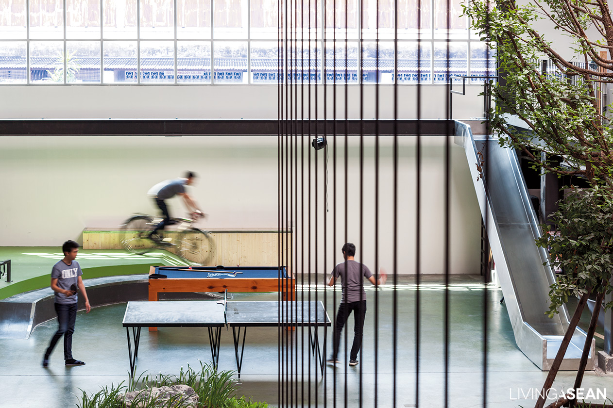 A beautiful office can be an important element in inspiring good work ...