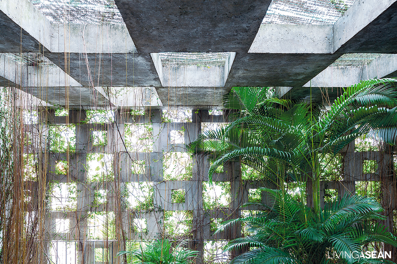 A Modern Breeze Blocks Home in Ho Chi Minh City / Living Asean