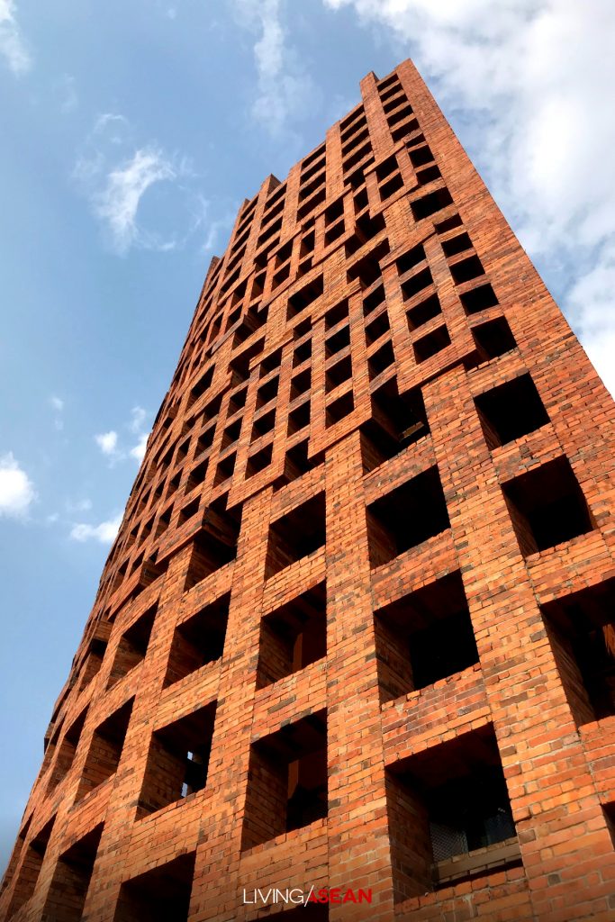 The Elephant World of Surin / Living ASEAN