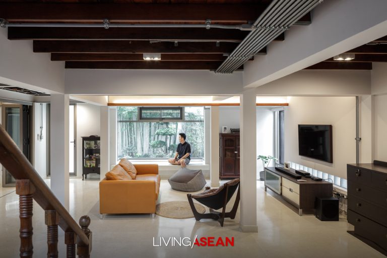 A Renovation Project Adds Sunny Personality to “Nobita House” / Living ...