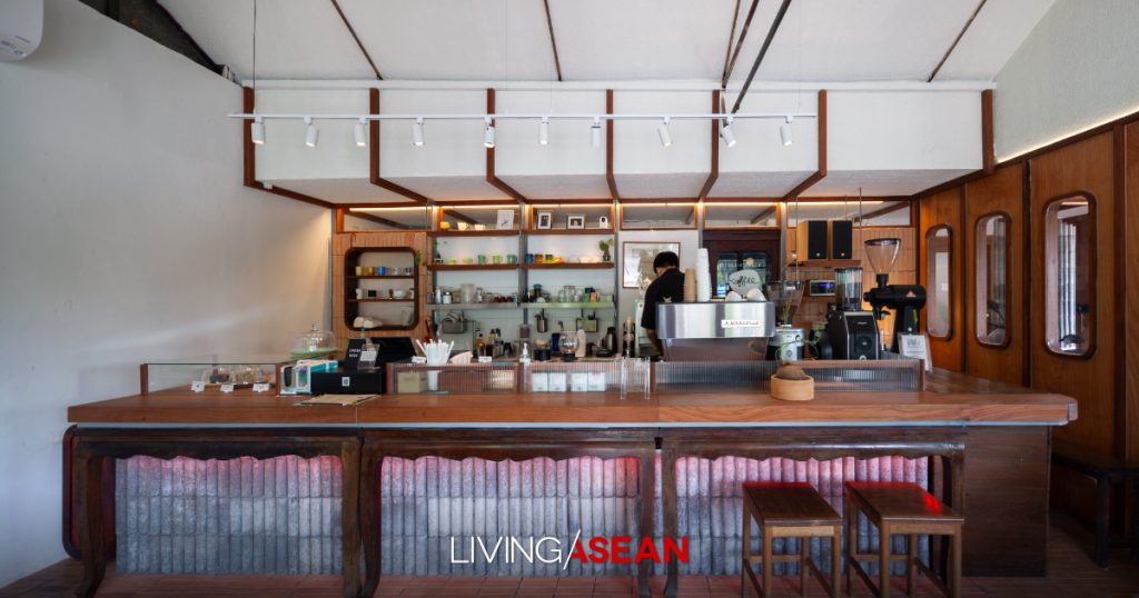 Basic Space Coffee Old Shop Renovated as a Home Style Café