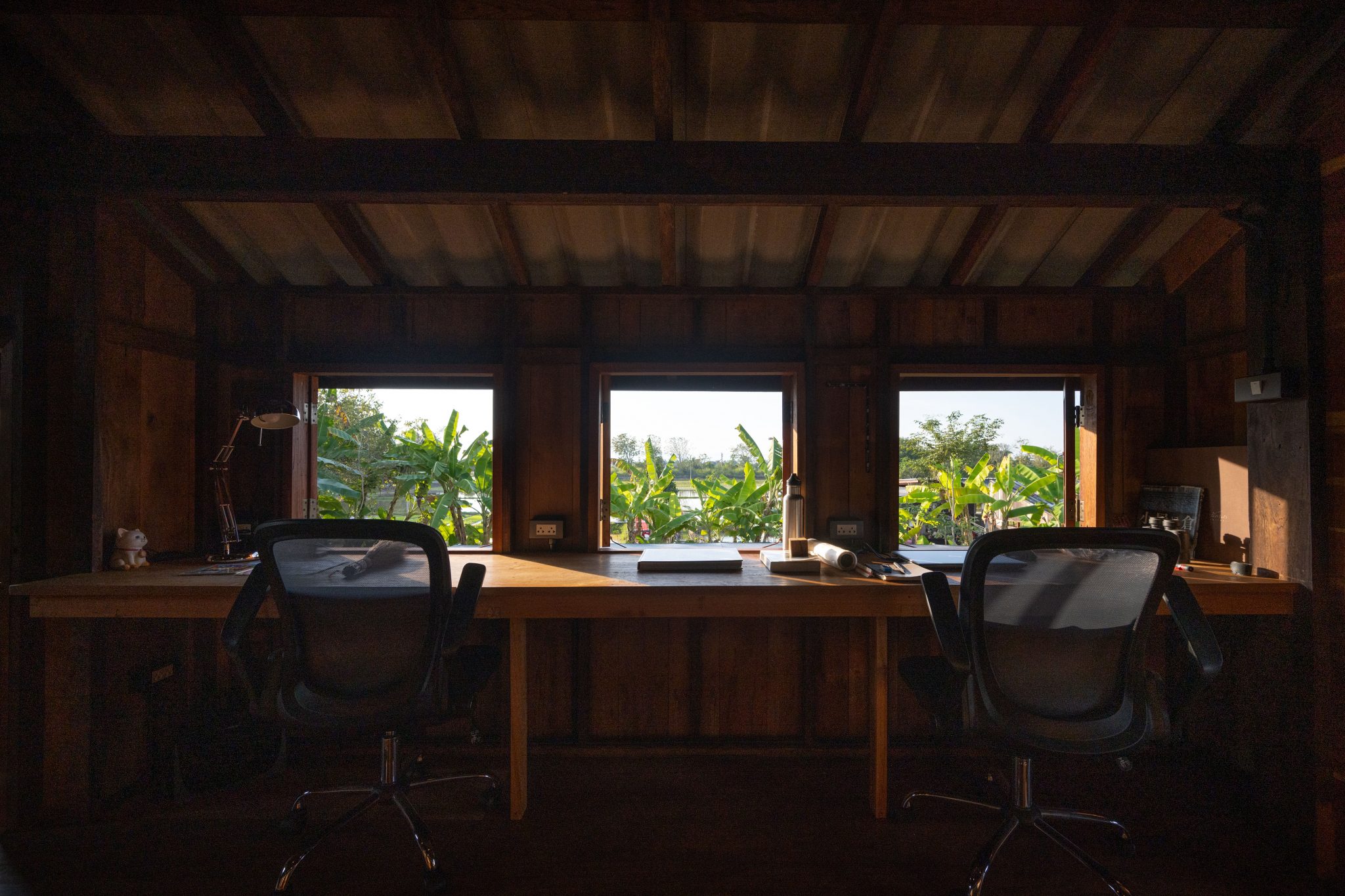 Redefining Vernacular Architecture in a Tropical Paradise / Living Asean