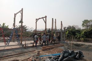 Redefining Vernacular Architecture in a Tropical Paradise / Living Asean