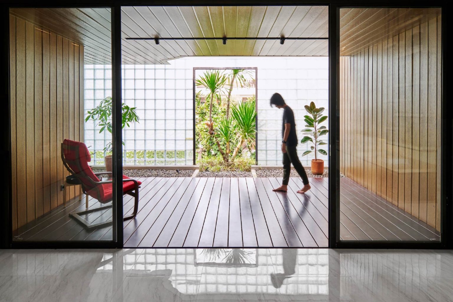 An inspiring interview with Antonius Richard Rusli, RAD+ar / Living Asean