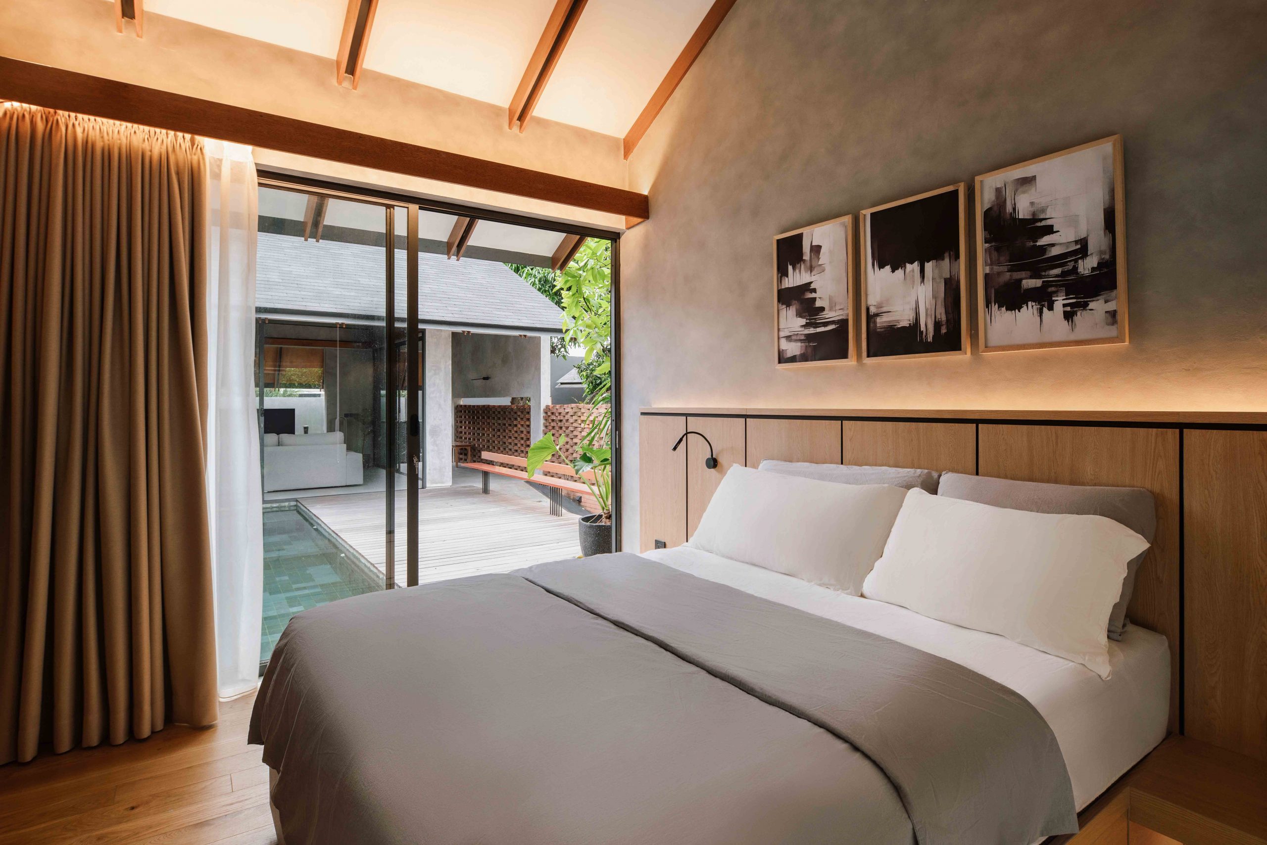 ACH House: An Airy and Well Composed Indonesian Home / Living Asean