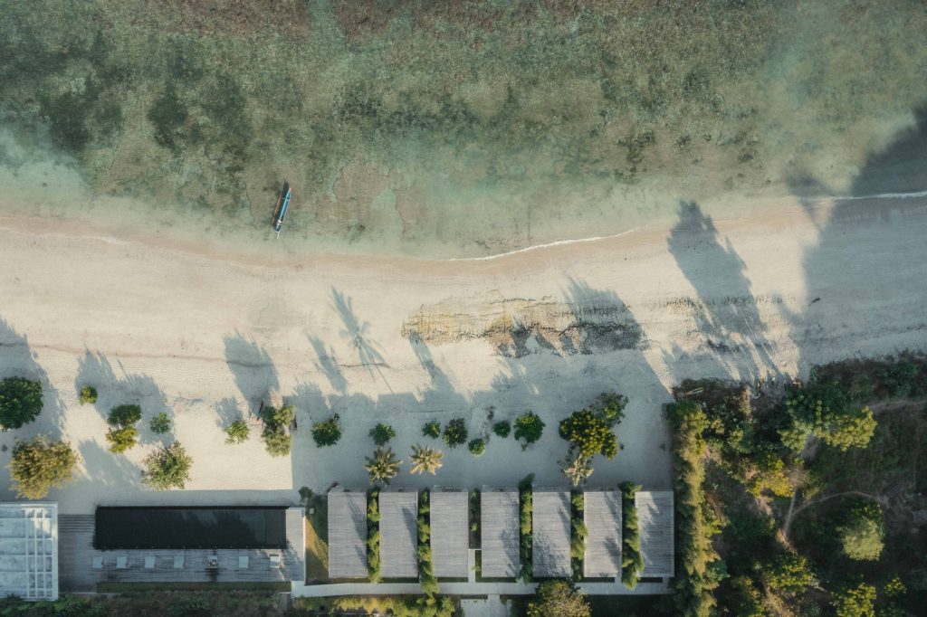 Innit Lombok: A Hotel Built into the Sparkling White Sands / Living Asean