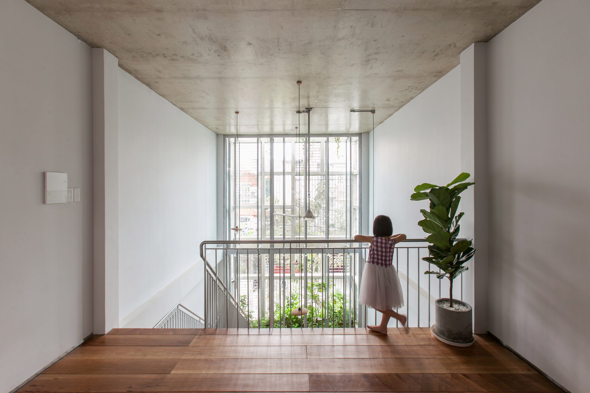 Tan Phu House: From a Narrow Shophouse to a Multi-Floor Green Home ...