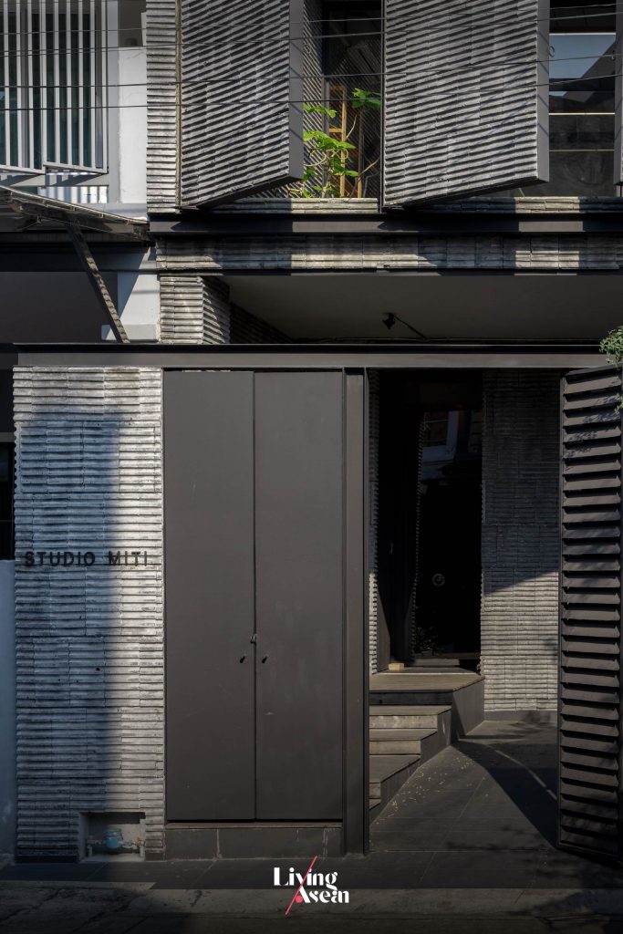 Studio Miti Office: A Townhouse Renovated Showcasing Material Savvy ...