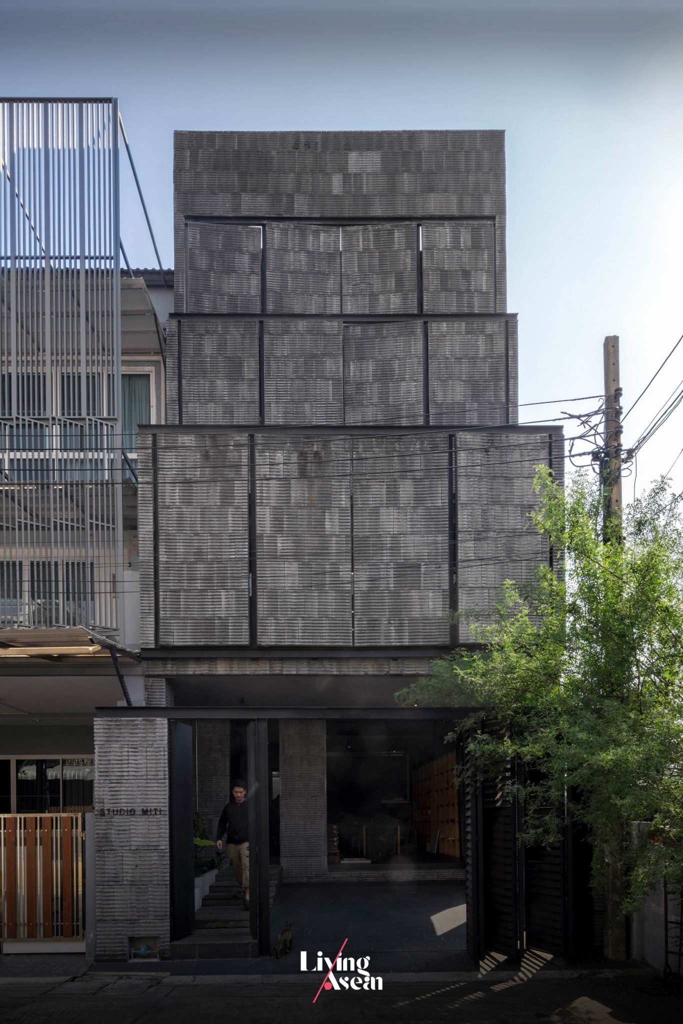 Studio Miti Office: A Townhouse Renovated Showcasing Material Savvy ...