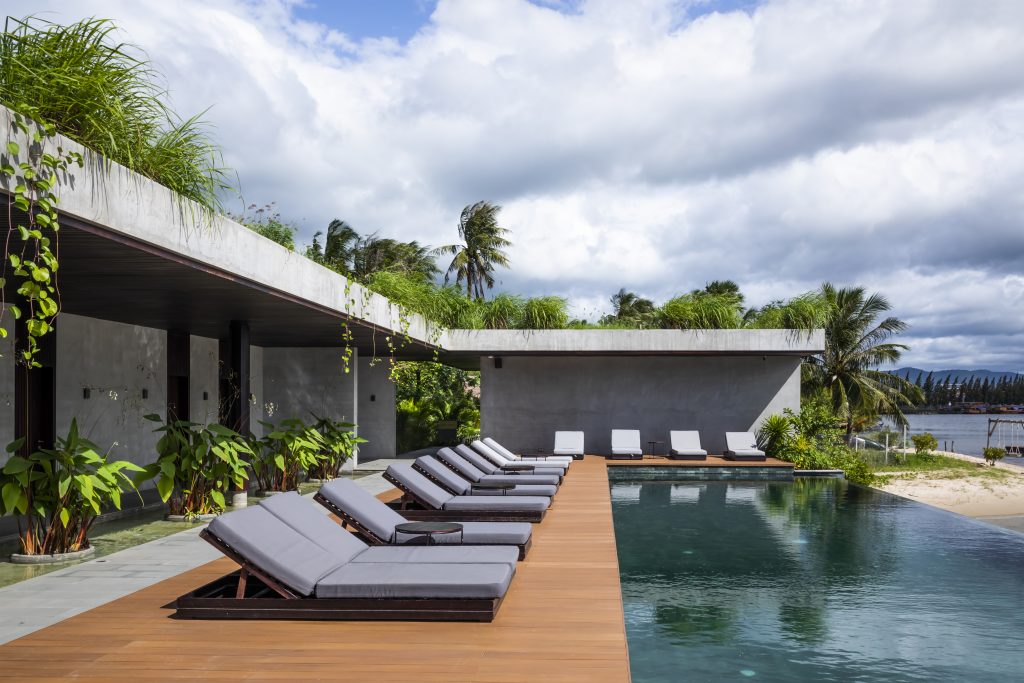 Amber Kampot: A Cambodia's Shoreline Luxury Resort / Living ASEAN