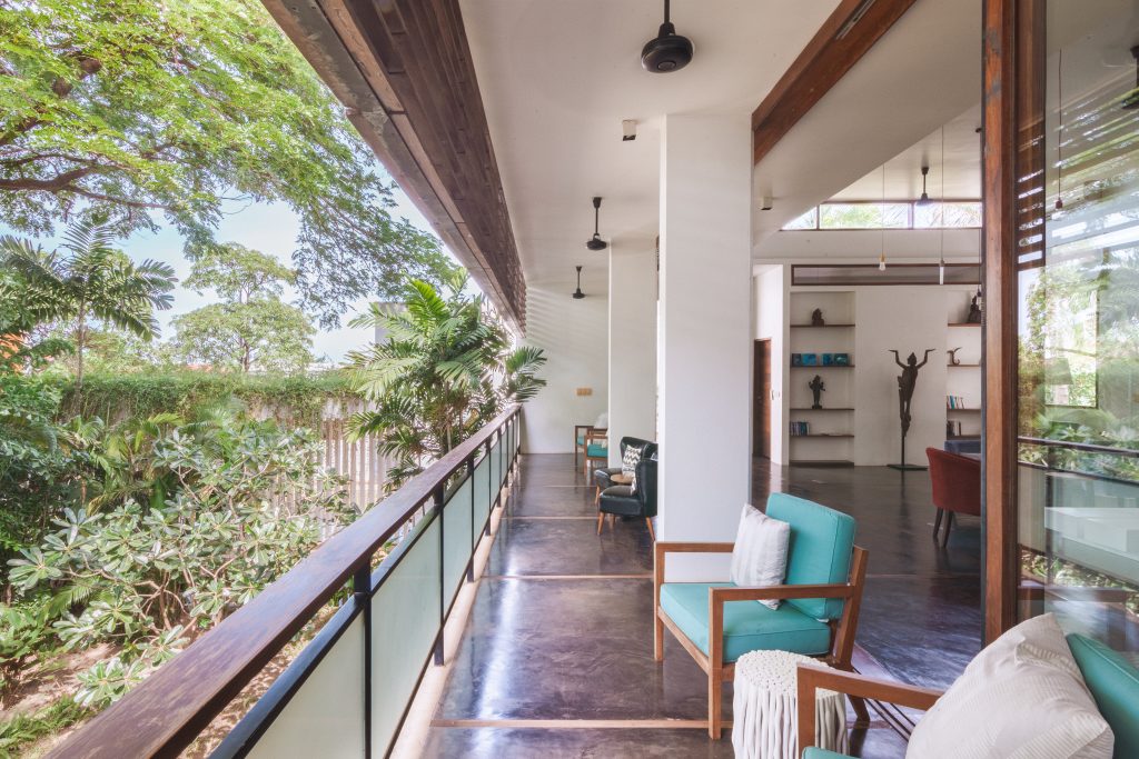 Rose Apple Residences: A Villa Reconnects with Nature / Living ASEAN