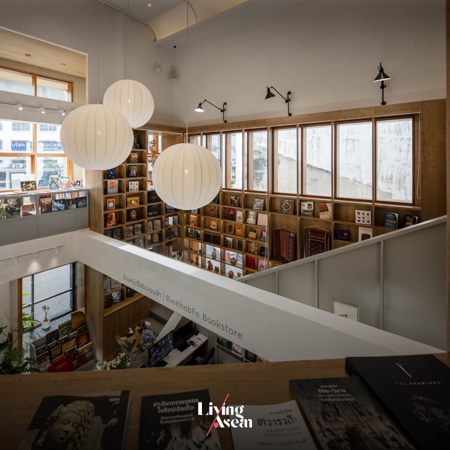 Rimkhobfa Bookstore: Bookstore Café Renovation / Living ASEAN