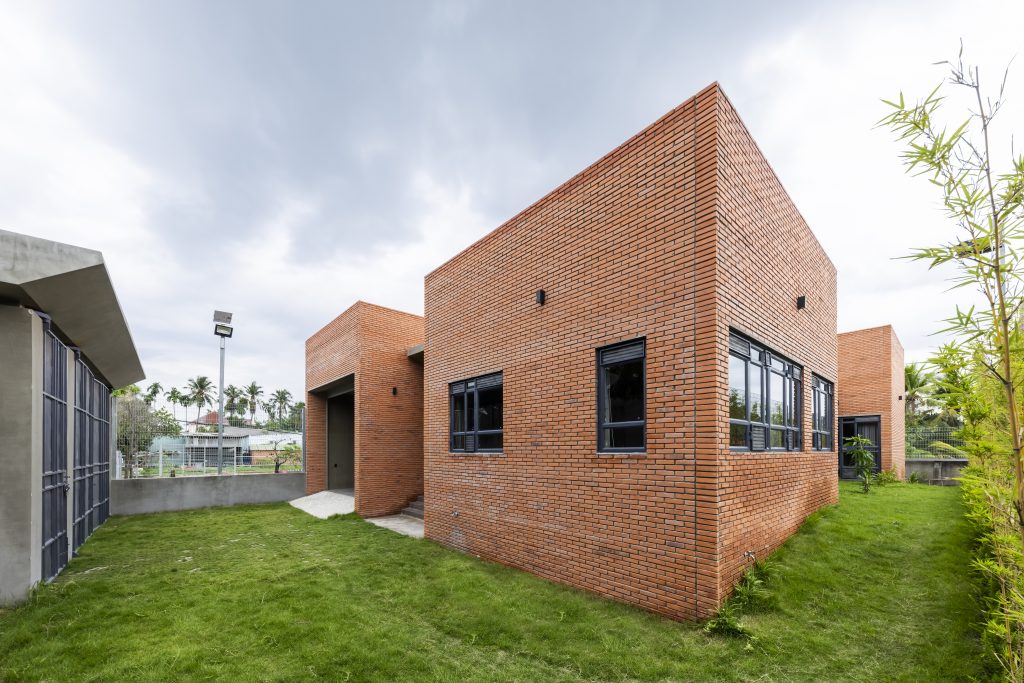 Nam House: A Brick Home with Abundant Space / Living ASEAN