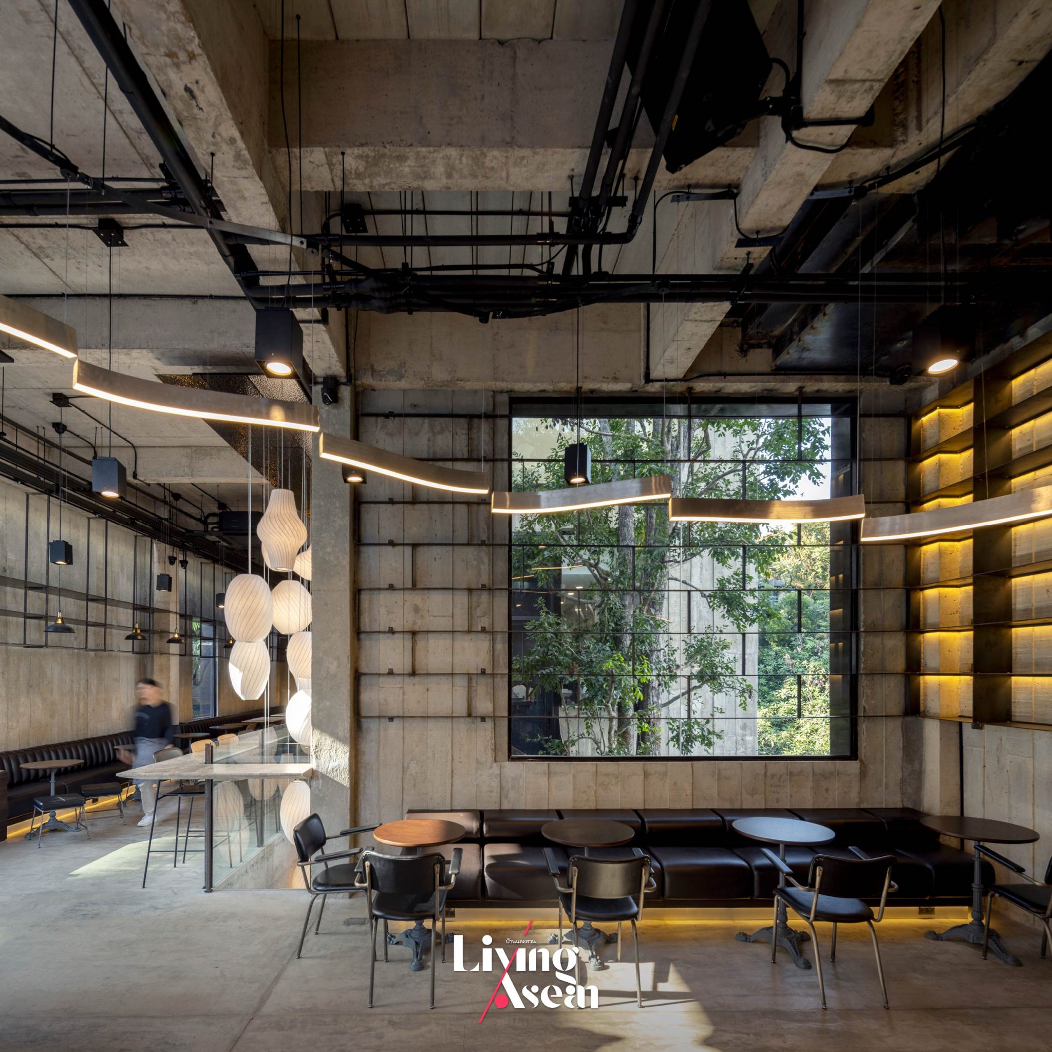 Patchworks: A Dessert Café in Brutalist Architectural Style / Living ASEAN